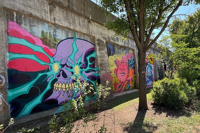 Offbeat Fulton Market Graffiti and Murals Street Art Tour - Who Will Love This Tour?
