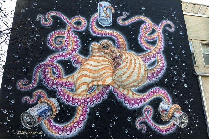 Offbeat Street Art Tour of Chicago: Urban Graffiti, Art, and Murals - The Sum Up
