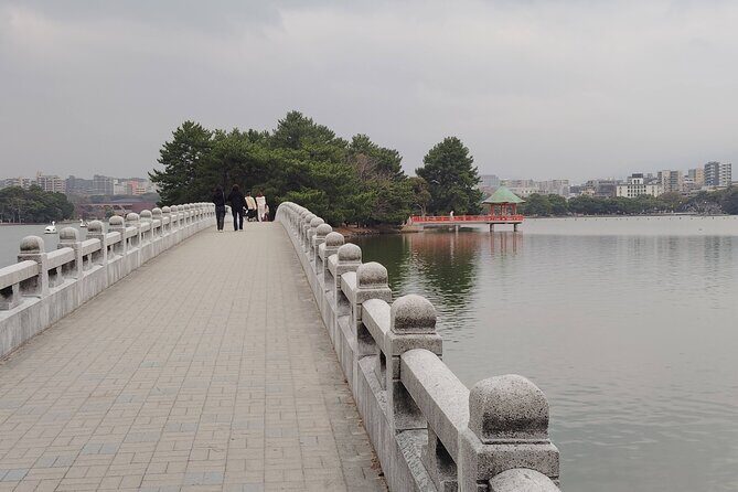 Ohori Park Walking Tour with Guide from Fukuoka - Practical Details and What You Should Know