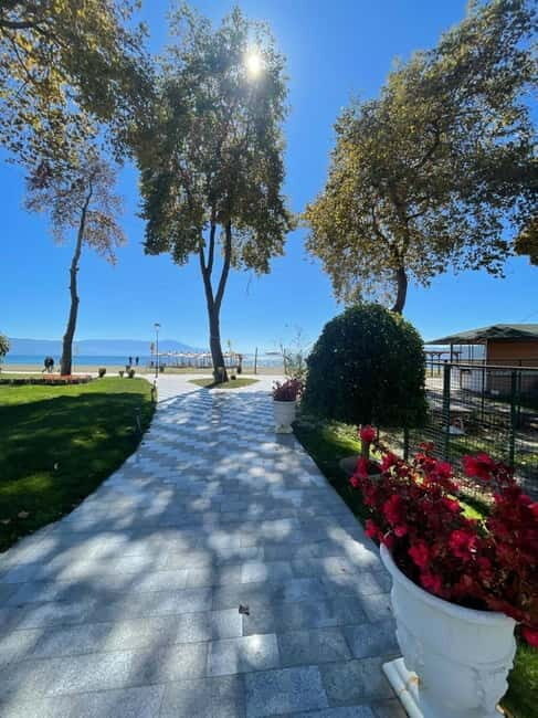 Ohrid the Shiny City in German English,Spanish or Italian - Overall Value and Practicality