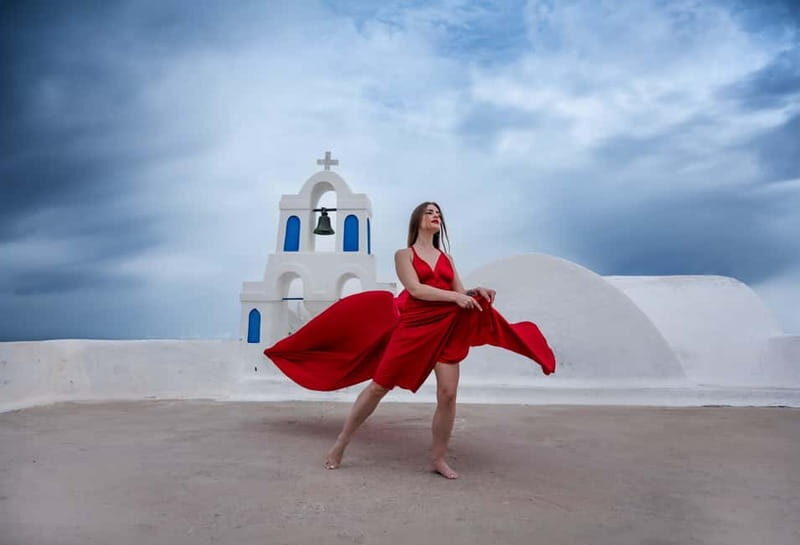 Oía: Santorini Professional Photoshoot with Edited Photos - The Experience: What Travelers Are Saying