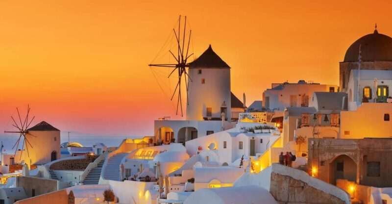 Oia Sunset Daily Tour - Key Points