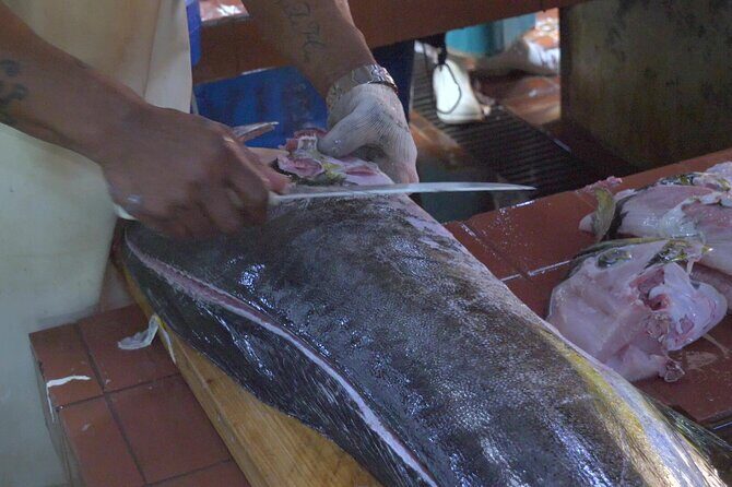 Oistins Fish Lovers' Food Tour - Key Points