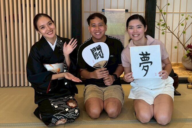 OKADAKyoto Japanese calligraphy experience (shodo) - Key Points