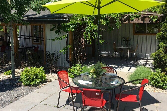 Okanagan Bee Tour and Lunch at Winery in Kelowna - The Experience in Context: Why It Works