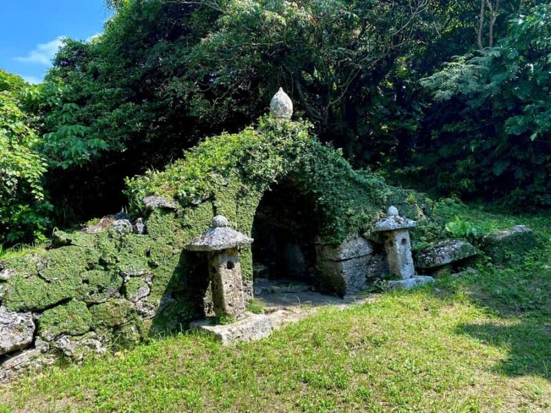Okinawa: Nanjo Ozato Area Spiritual and Utaki Hike - Discovering Okinawa’s Sacred Sites: The Ozato Area Spiritual and Utaki Hike