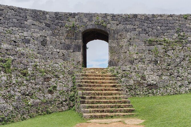 Okinawa: Zakimi Castle and Yuntanza Museum Heritage Tour - The Sum Up