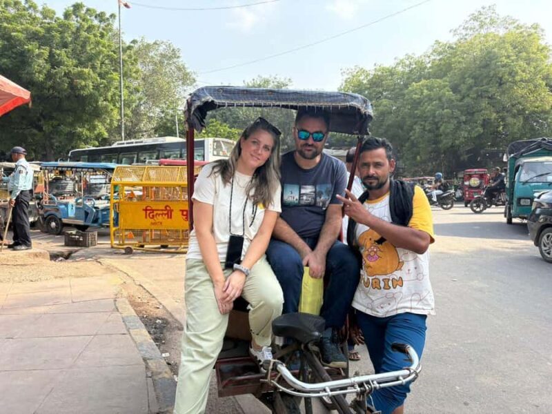 Old and New Delhi Group City Tour with Guide and Transfers - FAQ