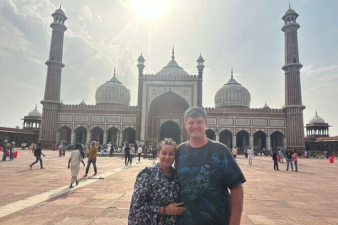 Old and New Delhi Private Full Day Tour - Expert Guided Service - The Sum Up: Who Will Love This Tour?