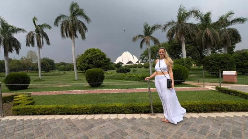 Old and New Delhi Private Full or Half Day Tour Upto 8 Hours - Key Points