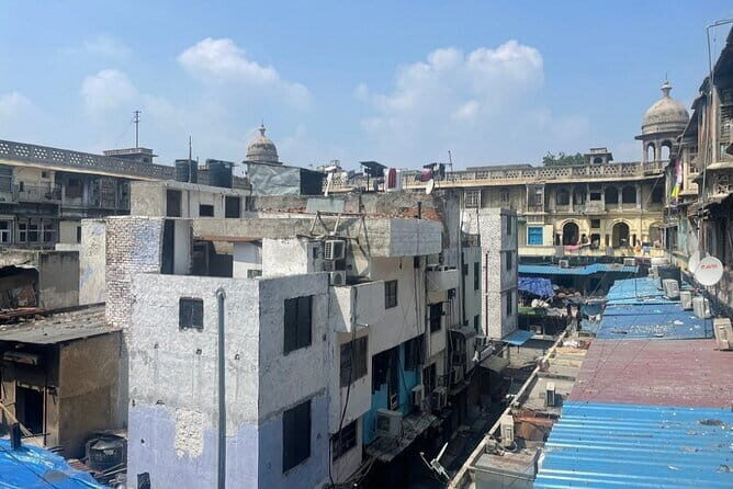 Old And New Delhi Private Guided Tour With Entrances- 8 Hours - An In-Depth Look at What This Tour Offers