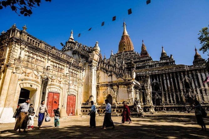 Old Bagan Sightseeing Tour - Key Points