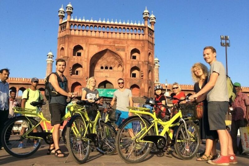 Old Delhi: 3.5-Hour Small-Group Bike Tour with Breakfast - Key Points