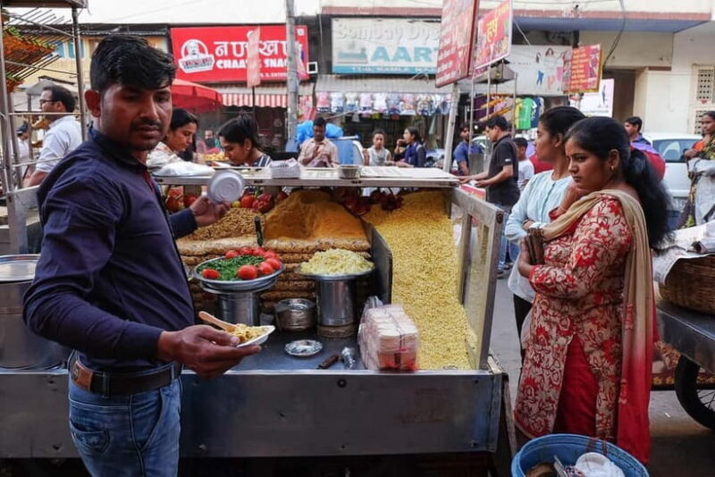 Old Delhi: 3-Hour Tuk-Tuk/Rickshaw Tour - Authentic Interaction and Insights