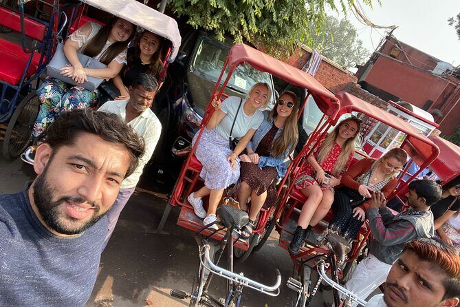 Old Delhi Chandi Chowk Food Tour with Rickshaw Ride - 4-5 Hours - Red Fort: Mughal Majesty