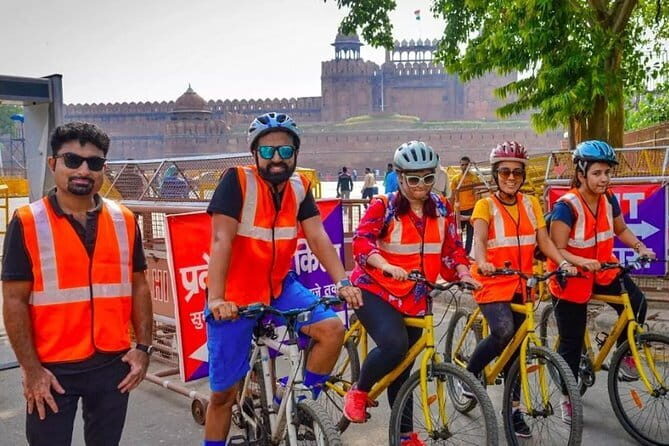 Old Delhi Cycling Tour - Key Points