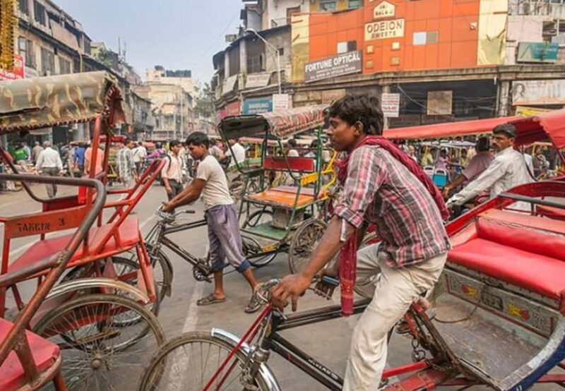 Old Delhi: Old Delhi City Tour with Rickshaw & Street Food - Who Should Consider This Tour?