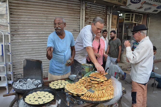 Old Delhi Shopping Tour with the visit to Masterji Kee Haveli - Who Will Enjoy This Tour?