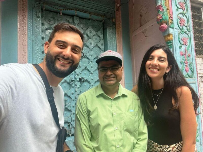 Old Delhi: Spices, Heritage and Bazaars Walking Tour - Key Points