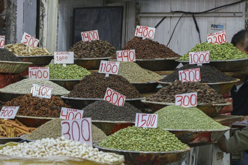 Old Delhi: Street Food Tour - Who Should Consider This Tour?