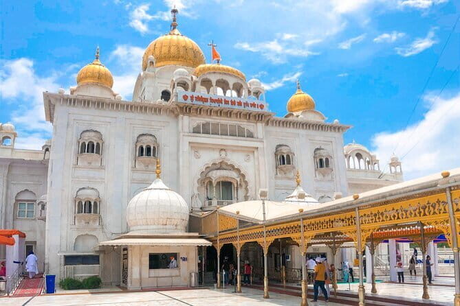 Old Delhi & Temples(Akshardham Temple and Gurudwara Bangla Sahib) - An In-Depth Look at the Tour Highlights