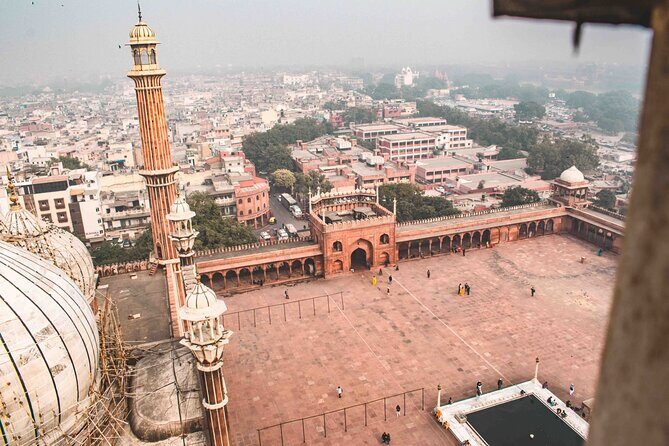 Old Delhi Walk, Jama Masjid, Spice Market, Sikh Temple & Rickshaw Ride - A Detailed Walkthrough of the Tour