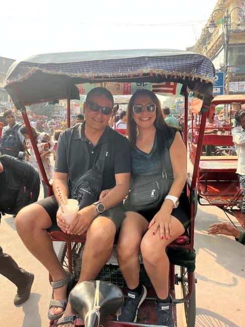 Old Delhi Walk with Food Tastings - Rickshaw Ride in the Heart of Chaos