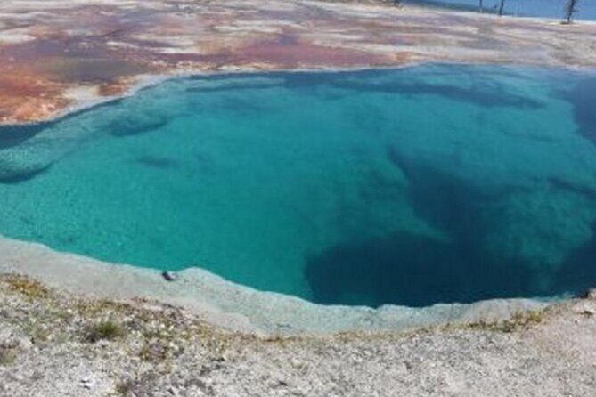 Old Faithful - Lower Loop Yellowstone - Group Tours. 4 People Min, 8 Max - Starting Point and Early Morning Pickup
