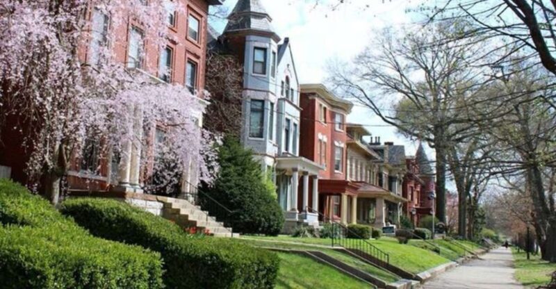 Old Louisville: History and Architecture Walking Tour - Authentic Experiences and Notable Aspects
