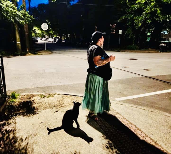 Old Louisville: Paranormal Buff Supernatural Tour with Beer - Key Points