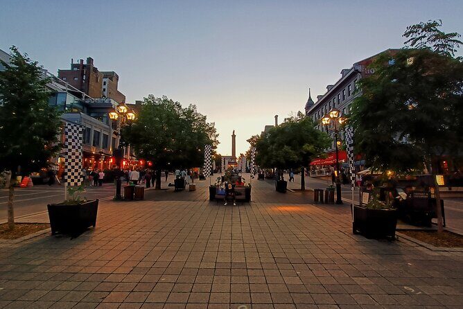 Old Montreal at Twilight Walking Tour Semi-Private - Authentic Experiences and Real Insights from Reviews