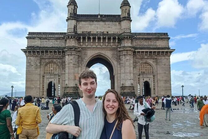 Old Mumbai Private Sightseeing Tour & Dharavi Slum with a Local - Key Points