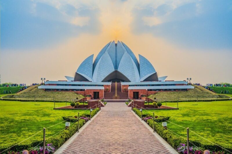 Old & New Delhi Private Day Tour with Street Food - Who Will Love This Tour?