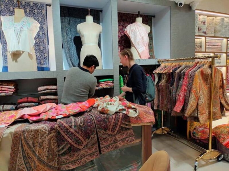 Old & New Delhi Shopping Tour with Female Consultant - Final Thoughts: Who Is This Tour Best For?