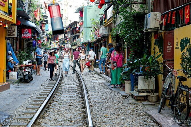 Old Quarter Food Tour in Hanoi - Connecting the Dots: Who Will Love This Tour?