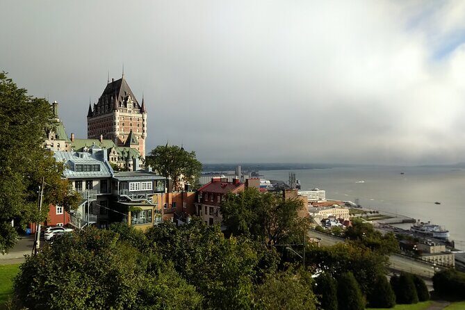 Old Quebec City Private Walking Tour : History and Nature - A Detailed Look at the Tour