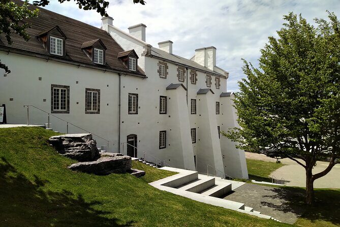 Old Quebec City Private Walking Tour : History and Nature - FAQ