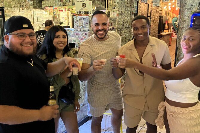 Old San Juan - Bar Hopping Private Tour - Key Points