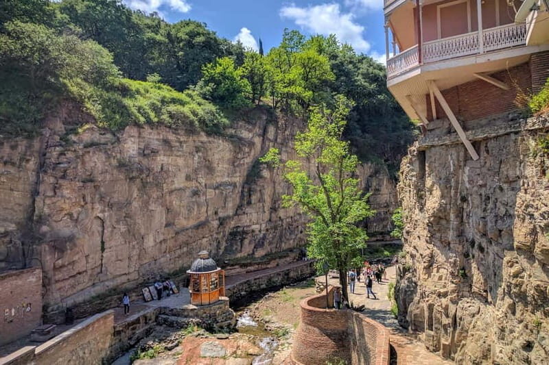 Old Tbilisi Highlights Walking Tour with Wine & 10 Tastings - FAQs