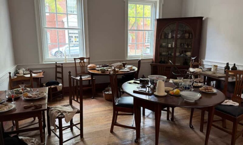 Old Town Alexandria (Entry to Gadsby Tavern & Christ Church) - The Experience in Detail