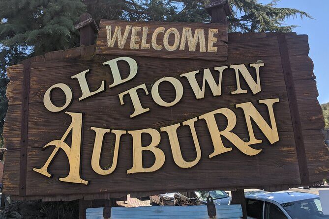 Old Town Auburn Scavenger Hunt Walking Tour - Key Points