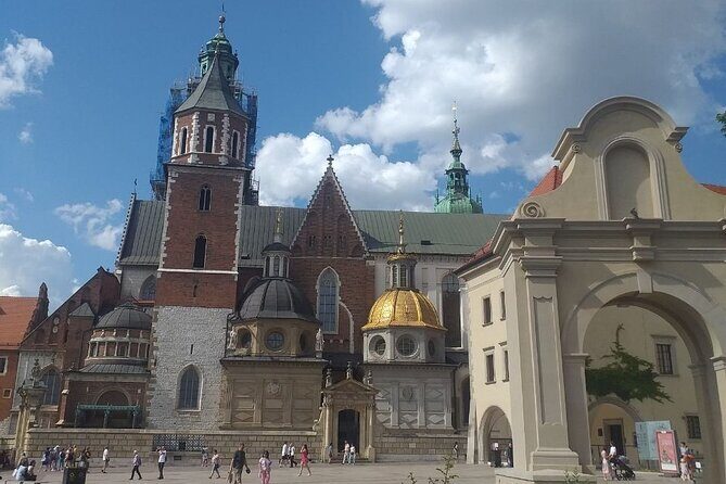 Old Town of Krakow and Wawel in Russian - Frequently Asked Questions