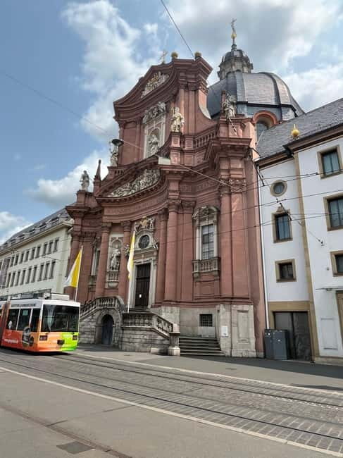 Old town tour of Würzburg with wine tasting on the Old Main Bridge - Exploring Würzburg: An Authentic Old Town Experience with Wine & Stories