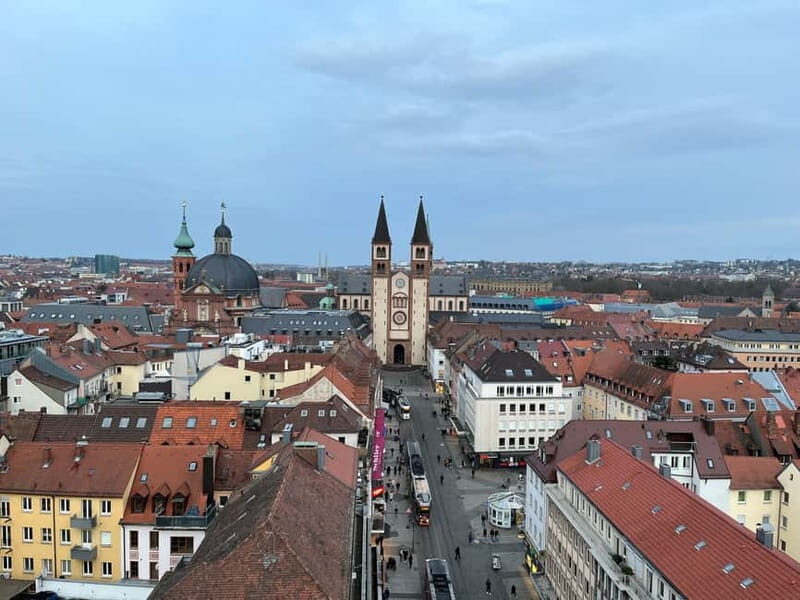 Old town tour of Würzburg with wine tasting on the Old Main Bridge - The Charm of Würzburg’s Old Town