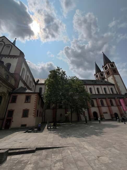 Old town tour of Würzburg with wine tasting on the Old Main Bridge - Assessing the Value: Is It Worth It?