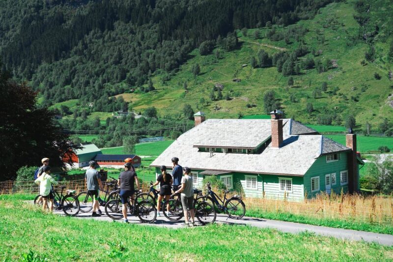 Olden: Guided e-bike tour - FAQ