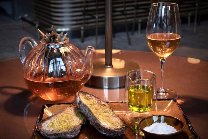 Olive Oil, Cheese, and Wine Tasting with Local Expert - An In-Depth Look at the Experience