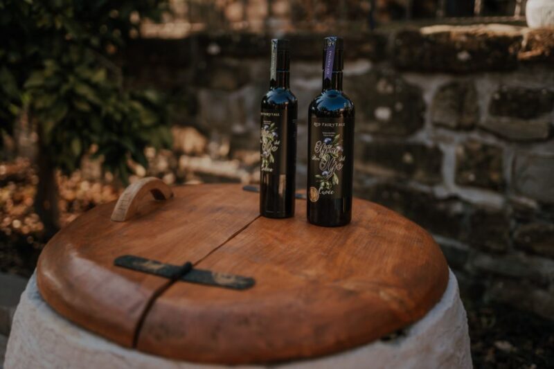 Olive Oil Tasting Experience a Journey of Flavors and Aromas - Final Thoughts: Who Should Consider This Tour?