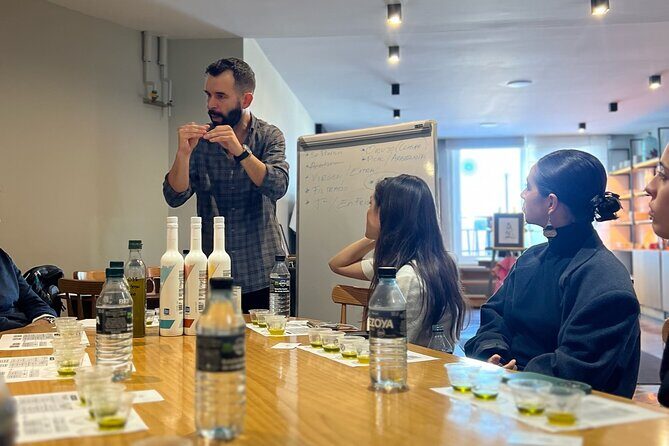Olive Oil Tasting Experience in Sevilla - Key Points