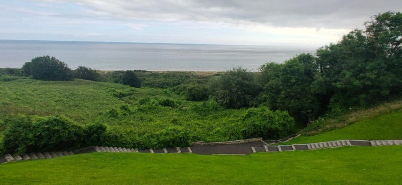 Omaha Beach and Colleville Cemetery Private Walking Tour - The Itinerary in Detail
